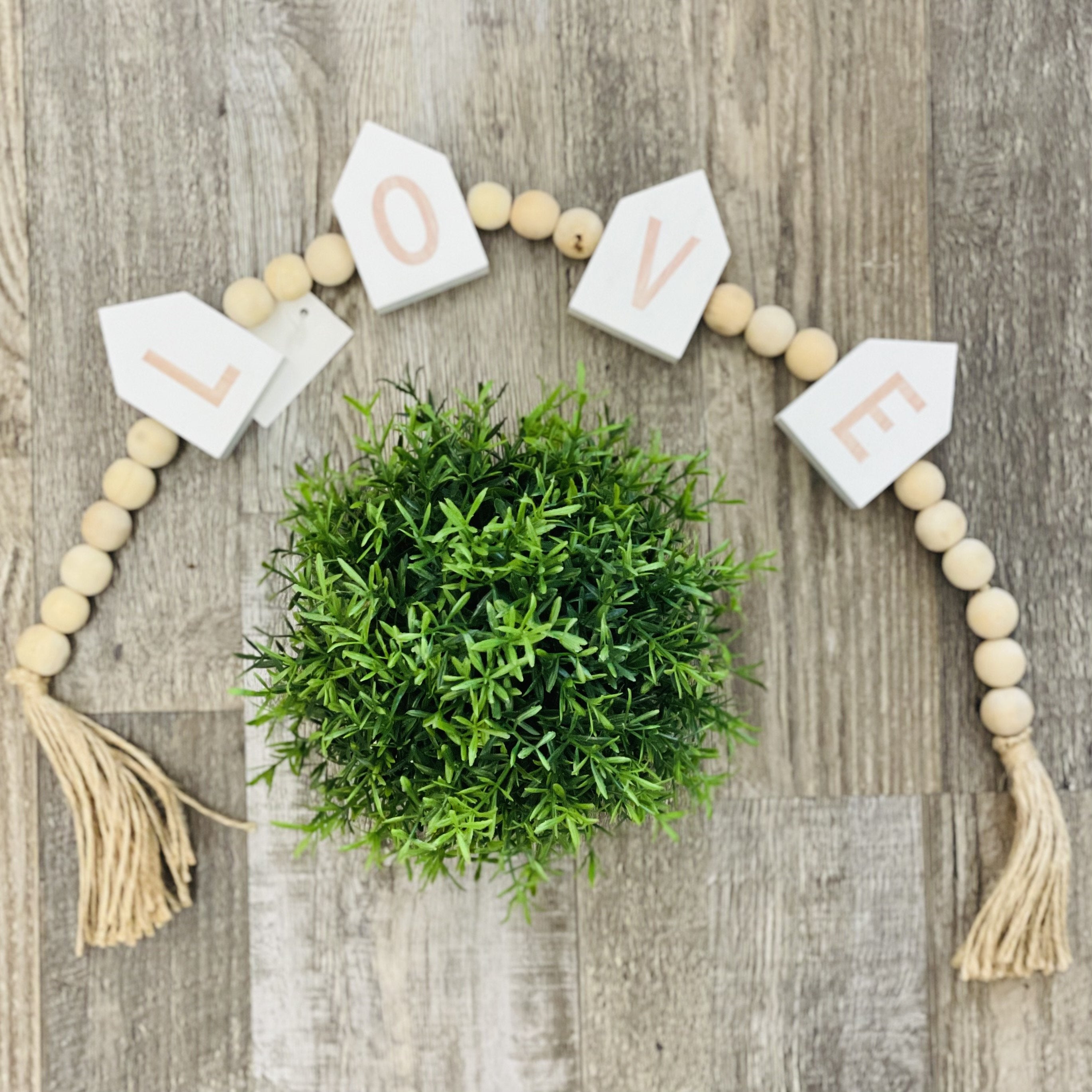 Wood Love Bead Sign – Ruby & Pearl Boutique